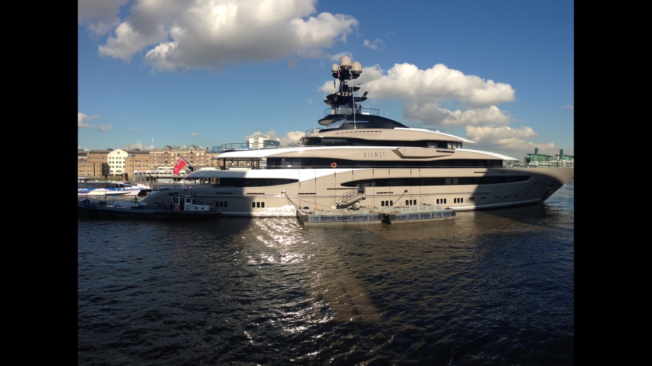 Jags in London: Shad Khan's new yacht | WJAX-TV